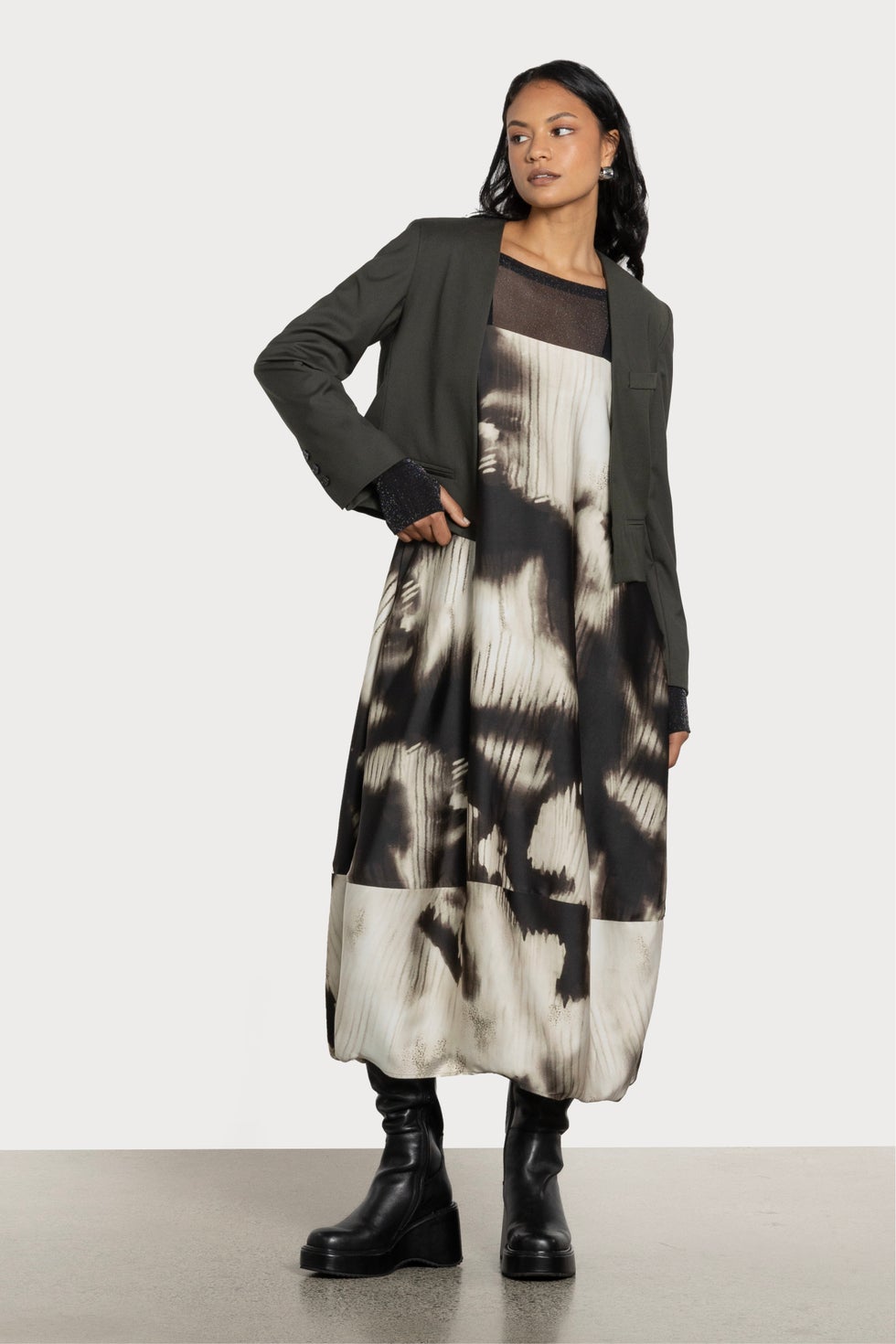 Stargazer Bubble Hemline Sleeveless Long Dress in Print | Repertoire